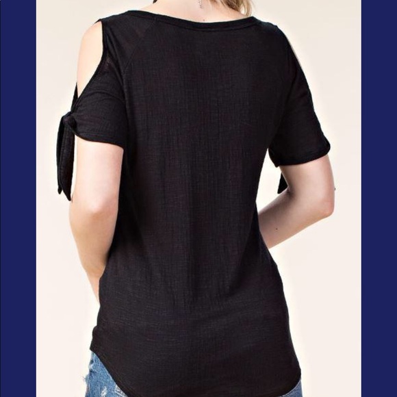 Vocal | Tops | Vocal Relaxed Fit Cold Shoulder Shirt | Poshmark